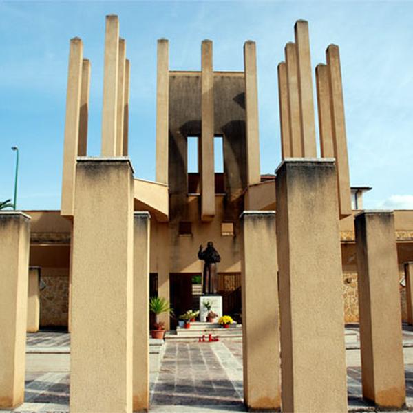 Piazza Elimo - Centro Storico - Poggioreale (TP)